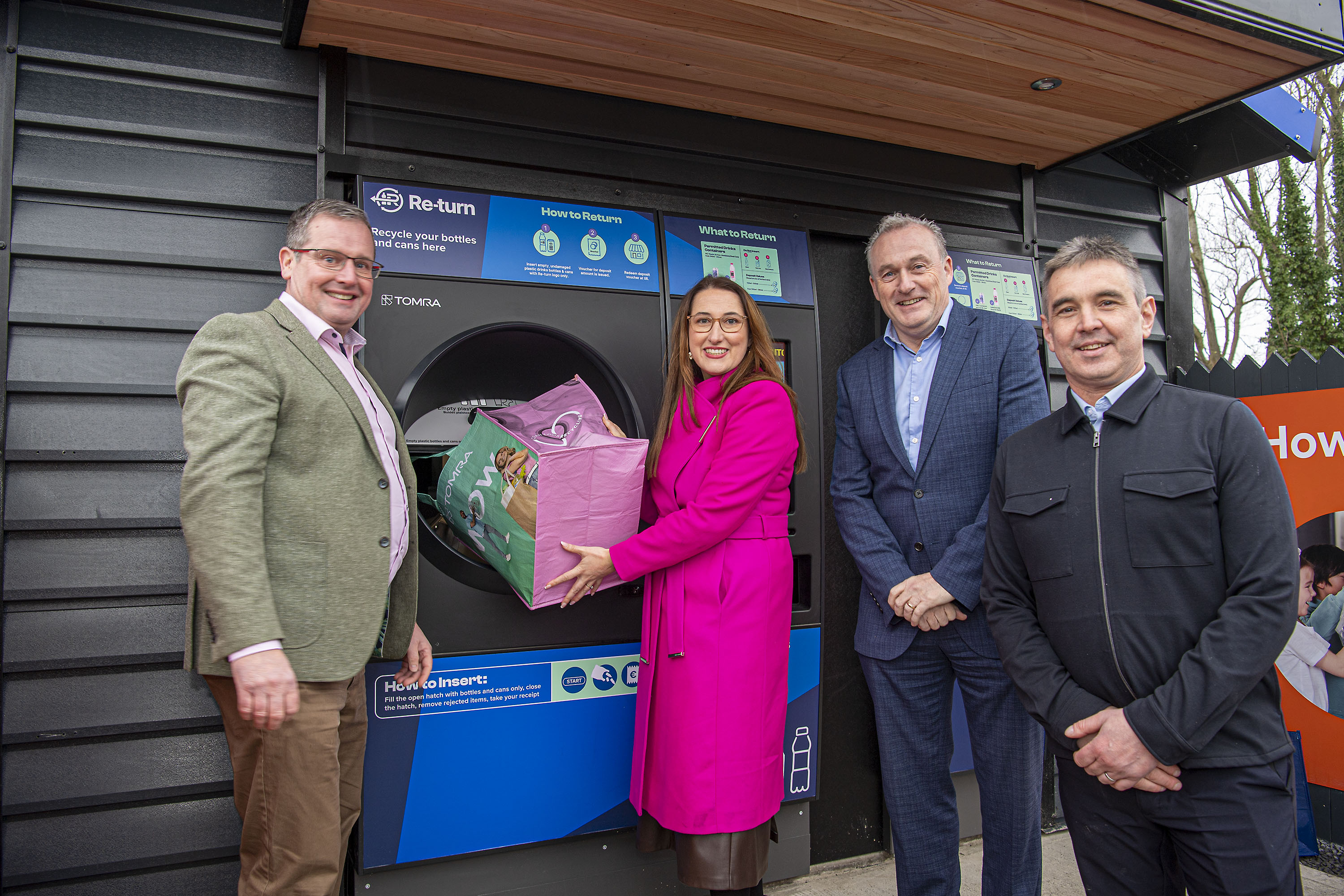 Now Irish recyclers can empty an entire bag of drink containers in ...
